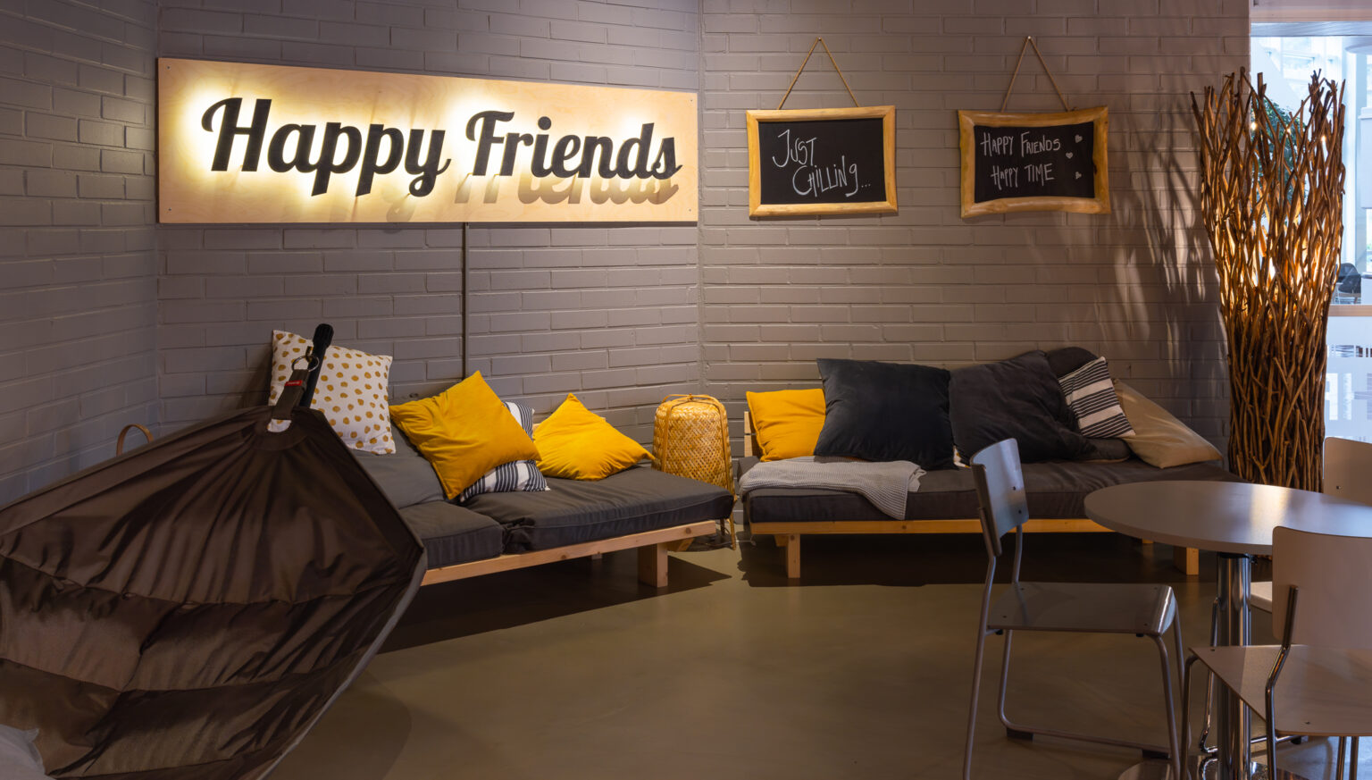 Happy Days at Happy Friends | Iloa, makua ja maistuvia elämyksiä!